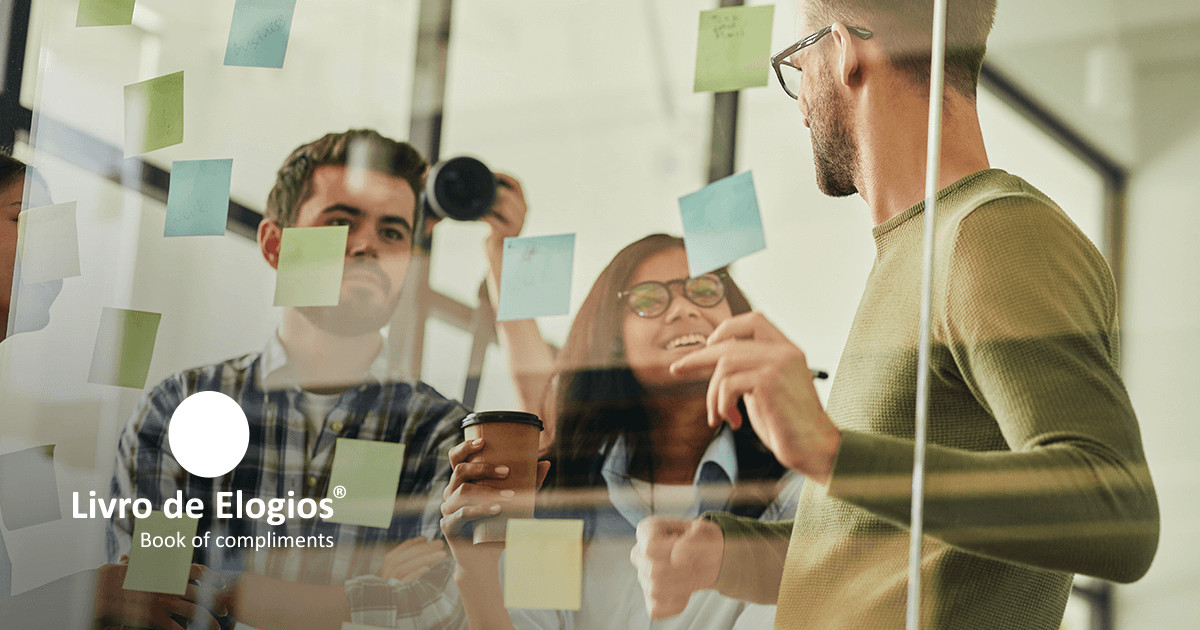 O Livro de Elogios | Livro de Elogios